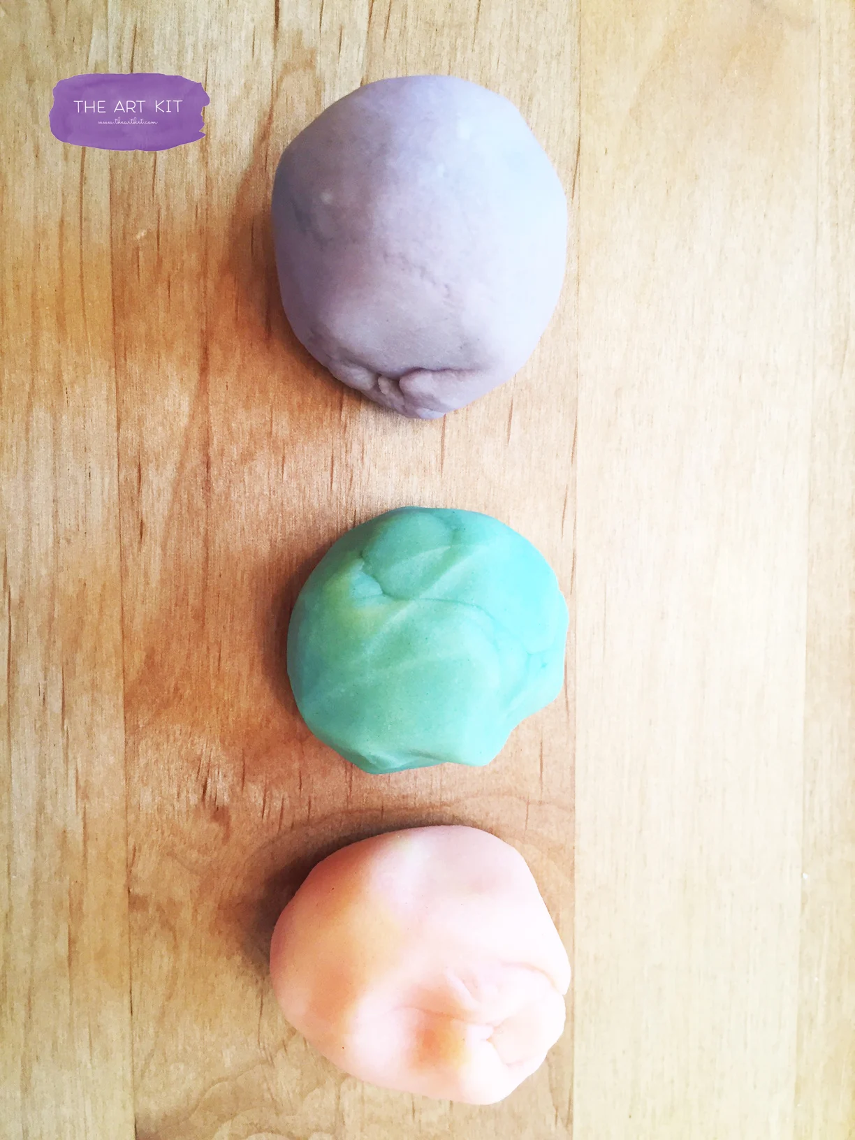 Playdough Color Mixing - The Art Kit