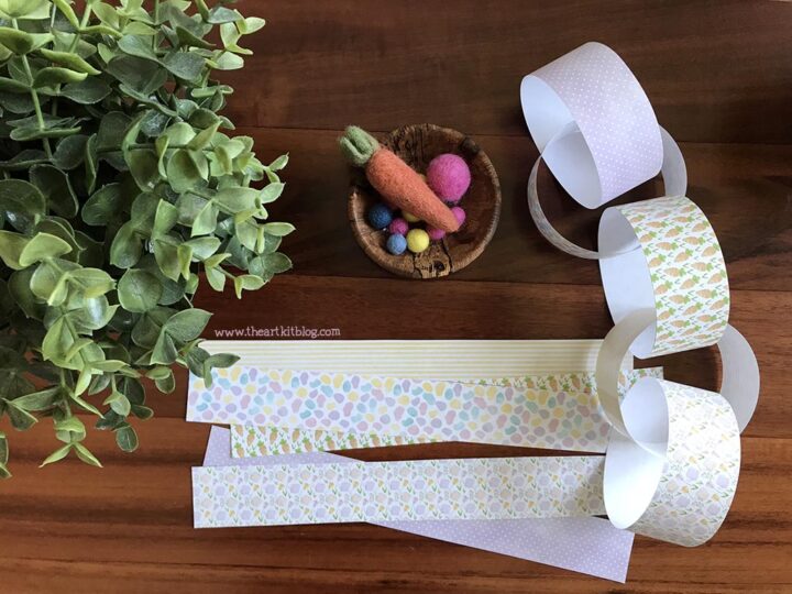 CUTE Easter Paper Chains {FREE PRINTABLE} - The Art Kit