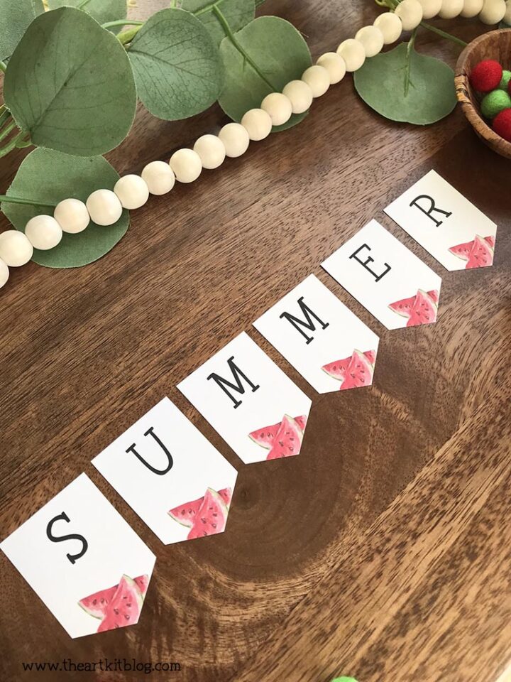 Cute Summer Banner with Watermelon {FREE PRINTABLE!} - The Art Kit