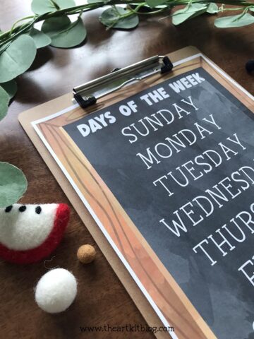 Days of the Week Chart: Chalkboard Style {FREE Printable Download ...