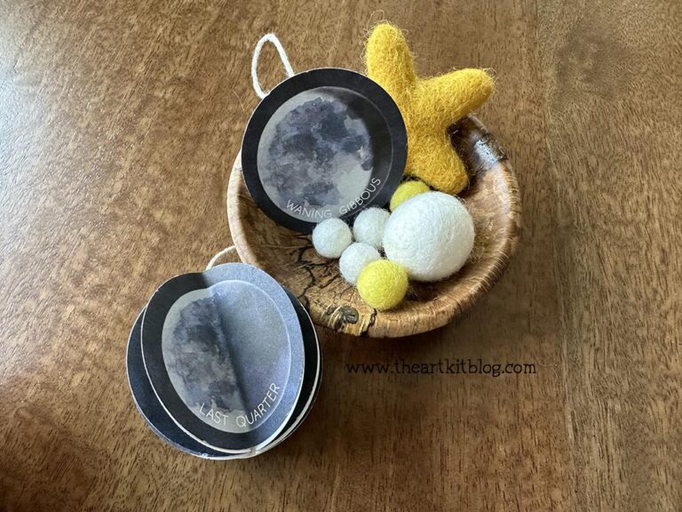 Moon Phases 3D Paper Craft {FREE PRINTABLE} - The Art Kit