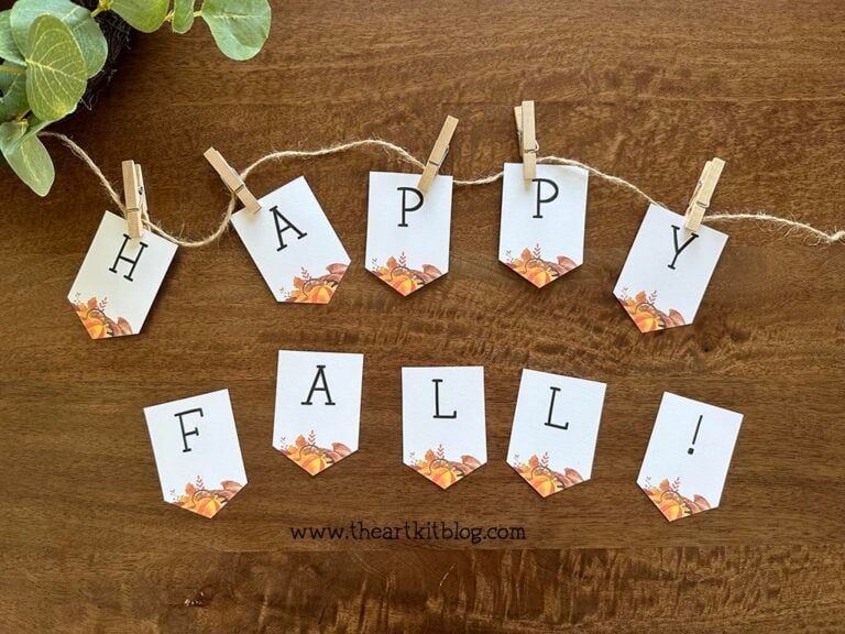 Happy Fall Banner {FREE PRINTABLE!} - The Art Kit