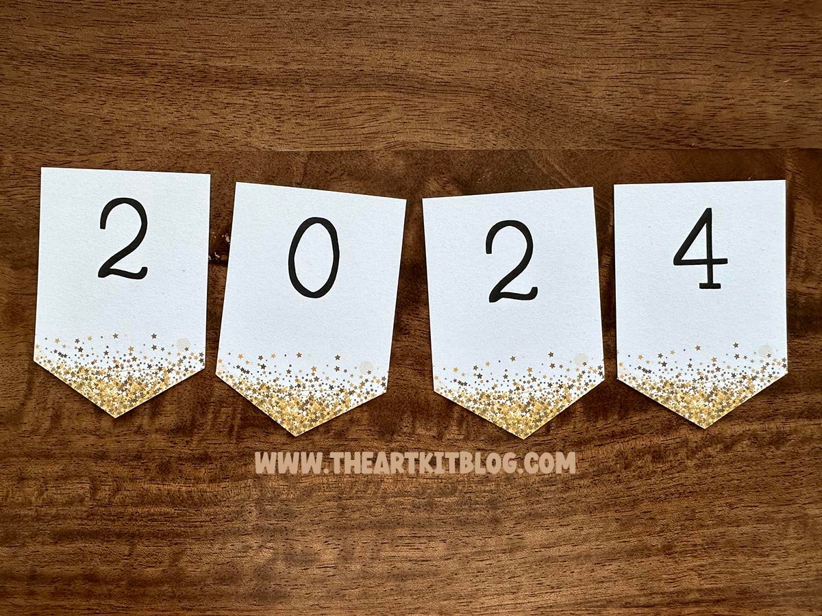 Happy New Year Banner for 2024 {FREE PRINTABLE!} - The Art Kit