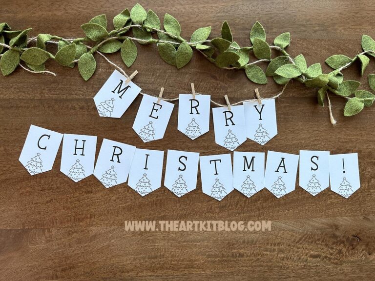 Color Your Own Merry Christmas Banner - FREE Printable! - The Art Kit