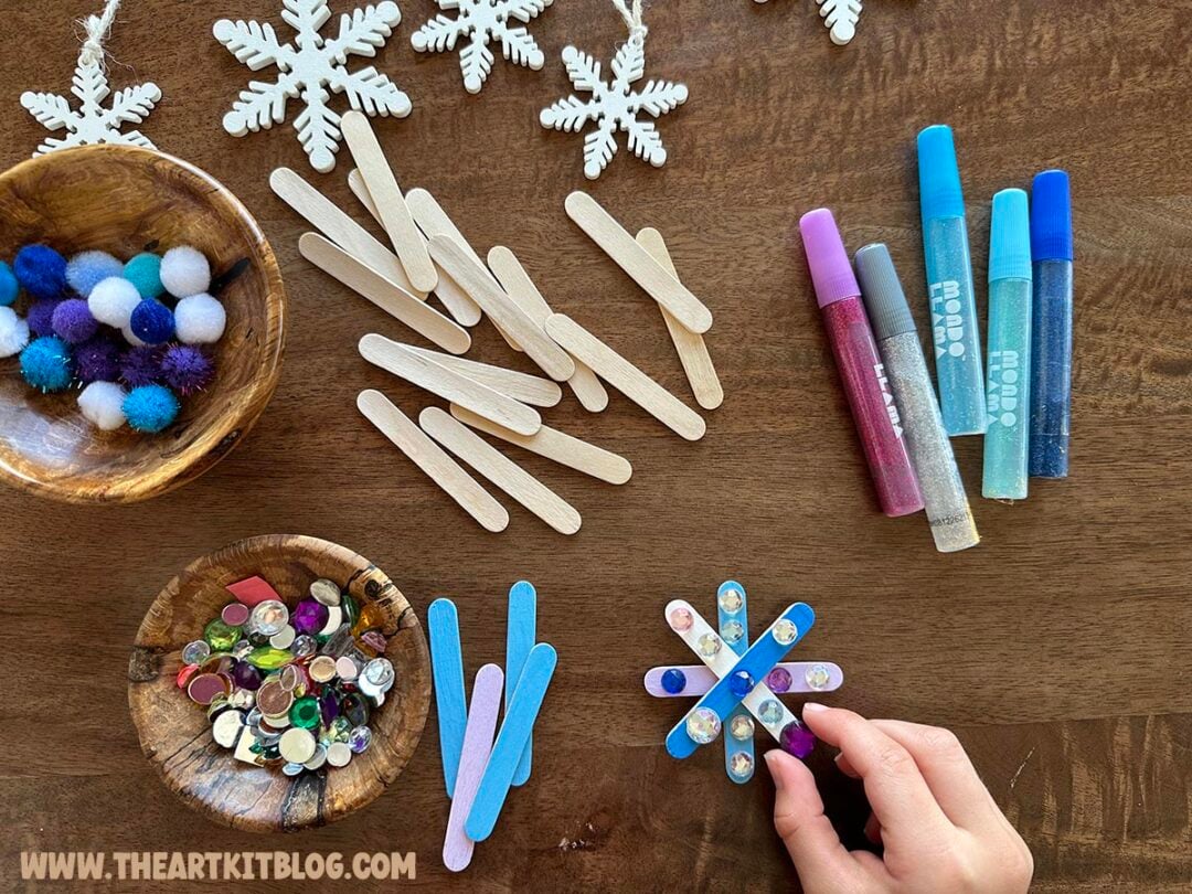 Popsicle Stick Christmas Tree Craft for Kids - The Art Kit