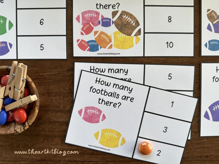 Football Counting Clip Cards: Free Printable - The Art Kit