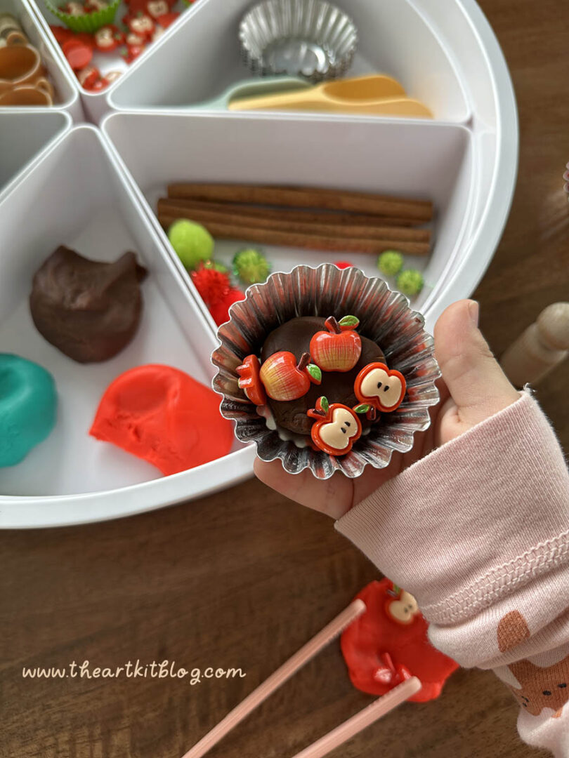 How to Make Cinnamon Apple Playdough – Perfect Fall Activity for Kids ...